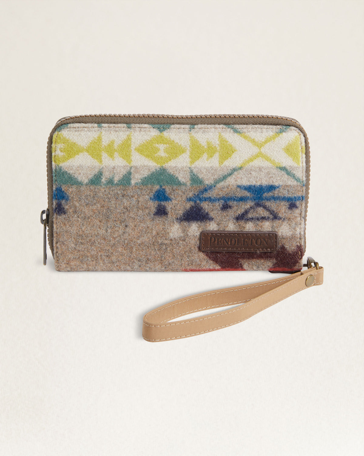Pendleton HIGHLAND PEAK SMARTPHONE WALLET– Jack’s Western and Outdoor Wear