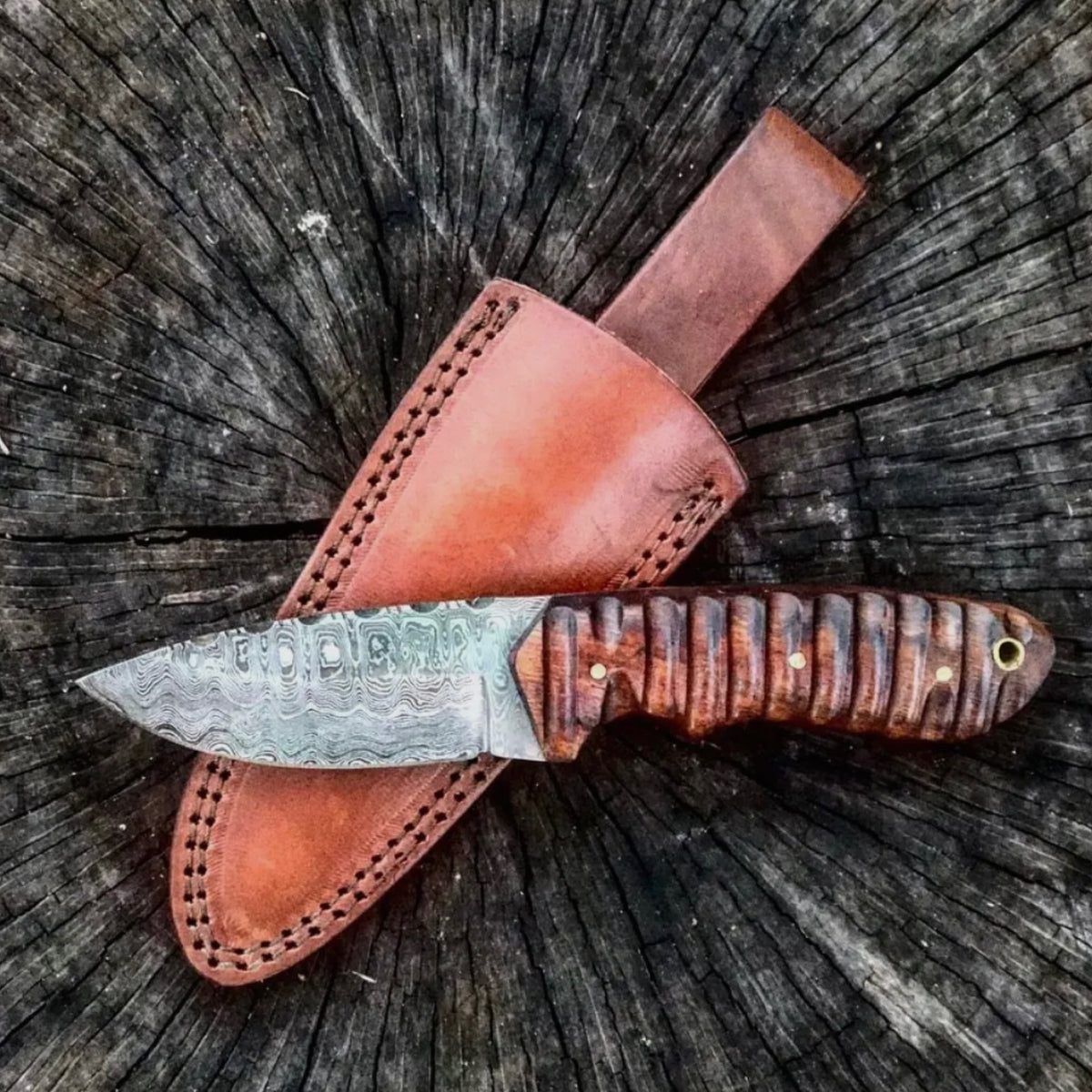 Fixed Blade Damascus Hunter Knife– Jack’s Western and Outdoor Wear